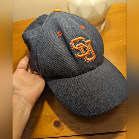 Accessories | Vintage Syracuse Orangemen Hat | Poshmark